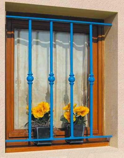 GRILLE DE PROTECTION et Grille de defense