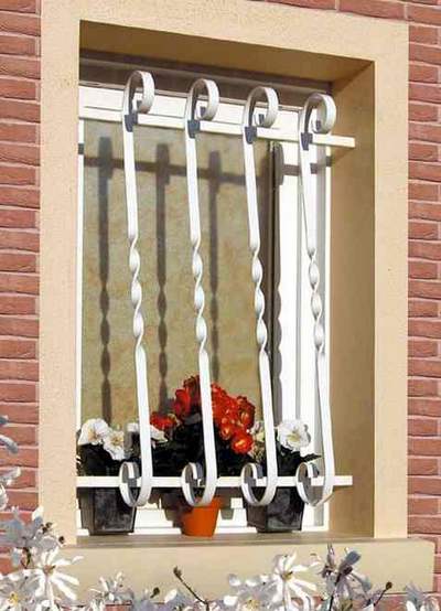 GRILLE DE PROTECTION et Grille de defense